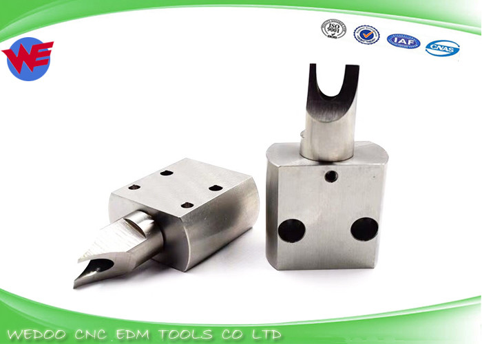 MW413613C 3055208 Sodick EDM Parts Upper Wire Guide Pipe Unit 3055210